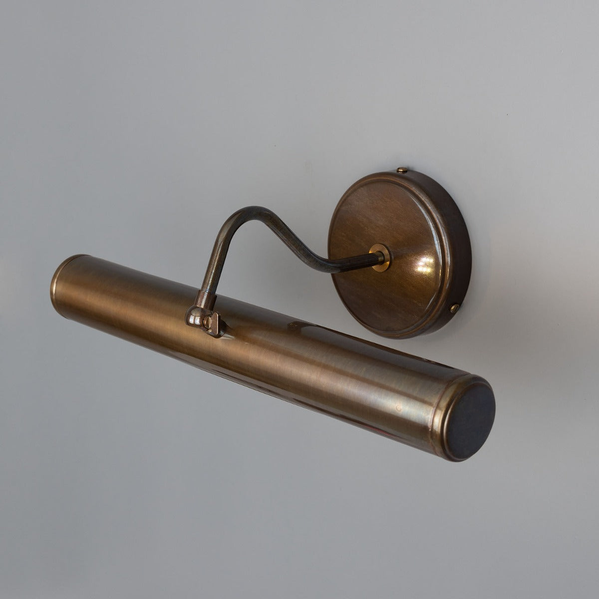 Wall Lights – Mullan Marketplace
